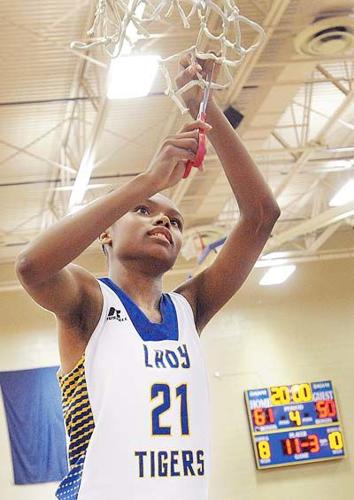 7TH DISTRICT CHAMPS! Lady Tigers upend Dawson in district title game 61 ...