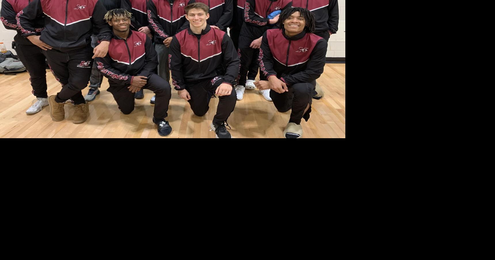 Mustangs place seventh at 3A State Duals | | timesleader.net