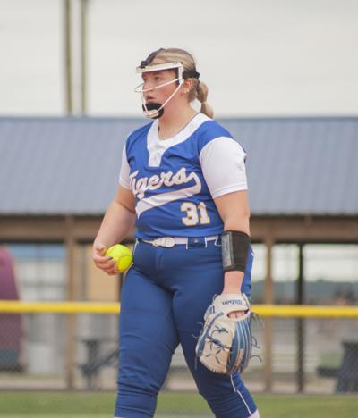 Wood dominates Lady Cardinals | Sports | timesleader.net