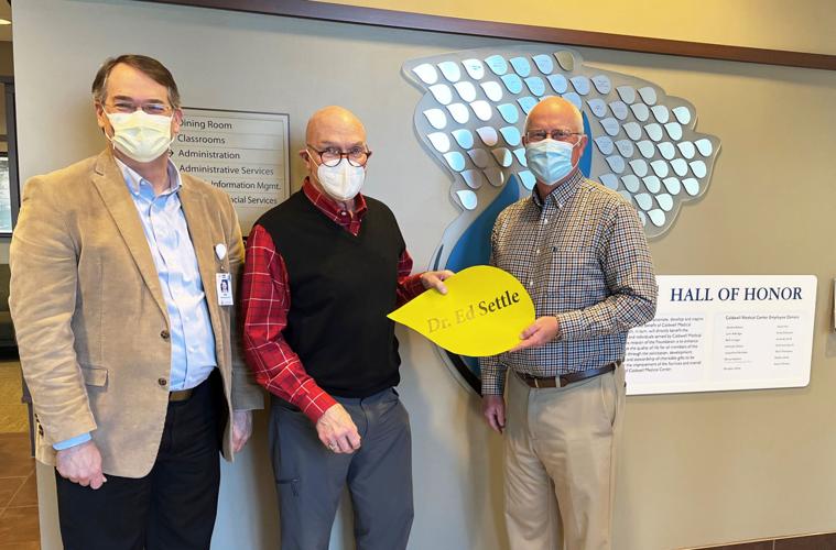 Settle presented with Gold Leaf on Hall of Honor | News | timesleader.net