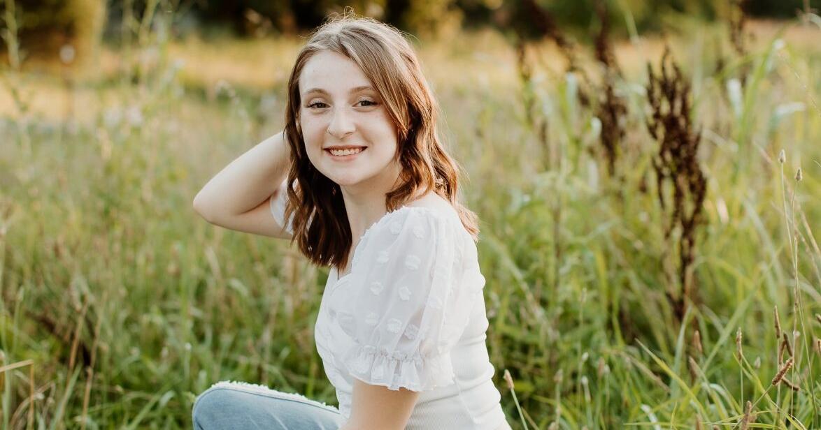 Mayfield's Zoe Bruce plans career in English education | News ...