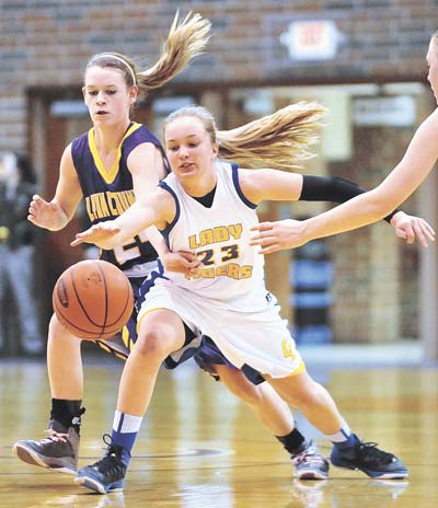 STAYIN’ ALIVE — Lady Tigers topple Lyon, Hendo next | Sports ...