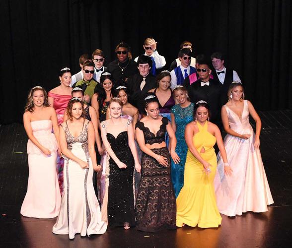 PHOTO SLIDESHOW: Fairmont Senior prom | News | timeswv.com