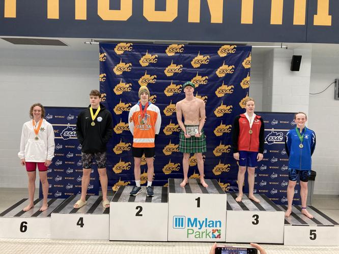 Fairmont Senior brings back two medals after first day of state ...