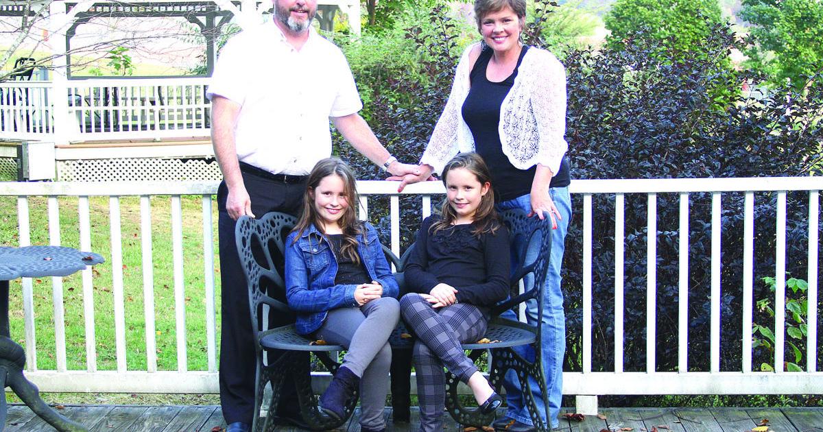 Rhonda Russell conquers breast cancer fight with courage | News ...