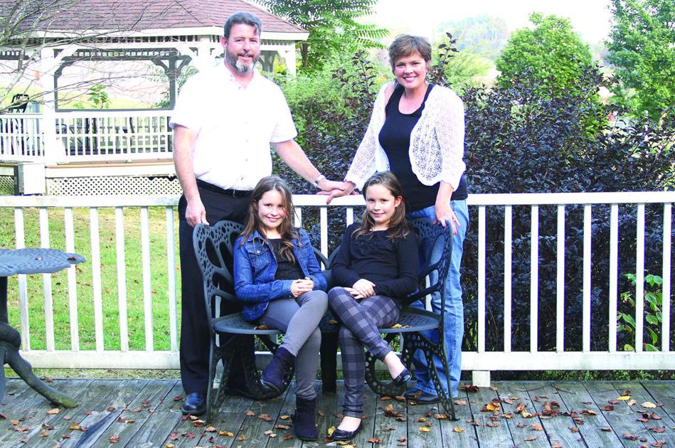 Rhonda Russell conquers breast cancer fight with courage | News ...