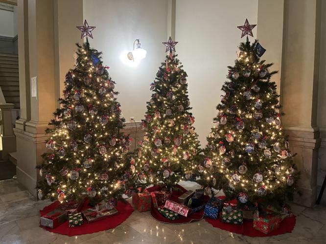 Christmas tree celebrating veterans from Marion County, beyond returns ...