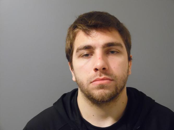 Police: Fairmont man sexually assaults, sends obscene photo to 15-year ...