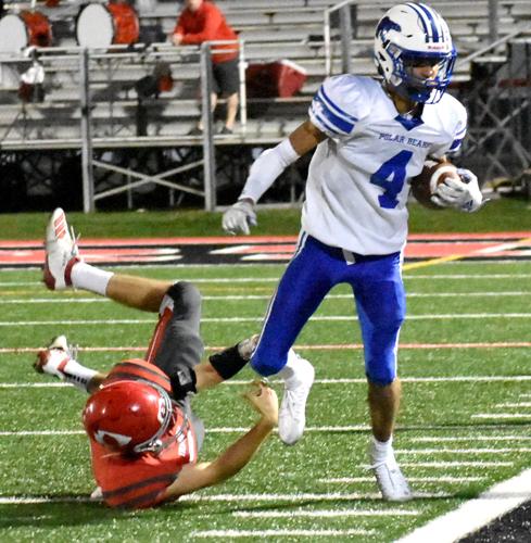 Michael, O-line lead Polar Bears past Bridgeport 34-15 | News | timeswv.com