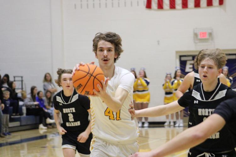 East Fairmont rolls to seventh straight win in 59-35 victory over North ...