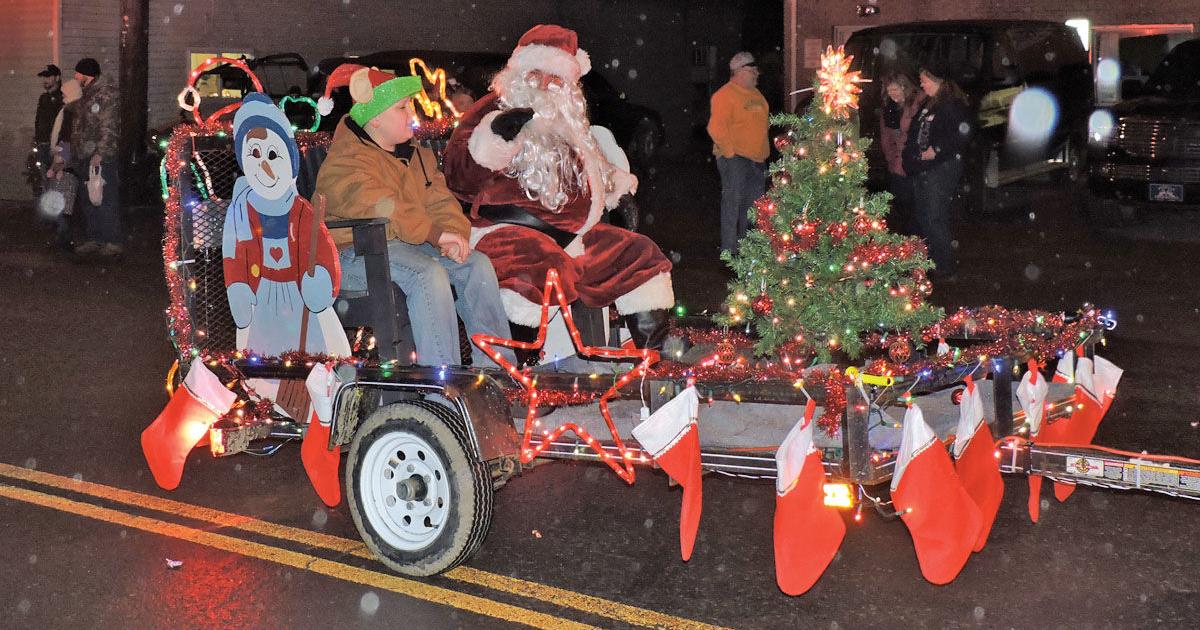 Fairview Christmas Parade tradition continues | News | timeswv.com