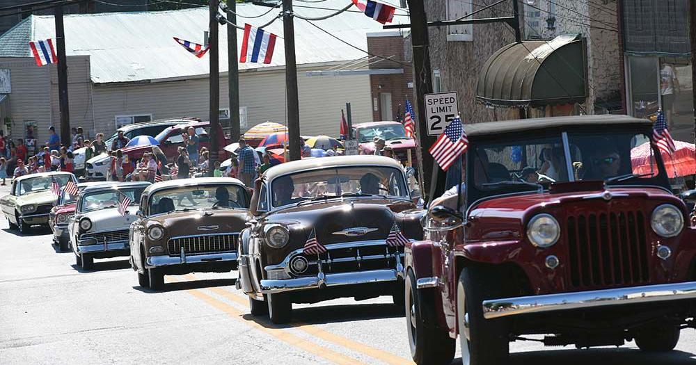 Fairview parade celebrates the ‘old-fashioned’ way: PHOTOS | News ...