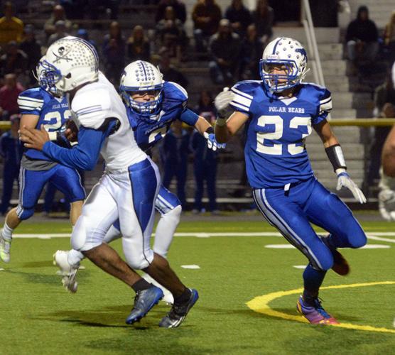 Polar Bears defeat Bucs 28-6 on senior night: Photos | Sports | timeswv.com