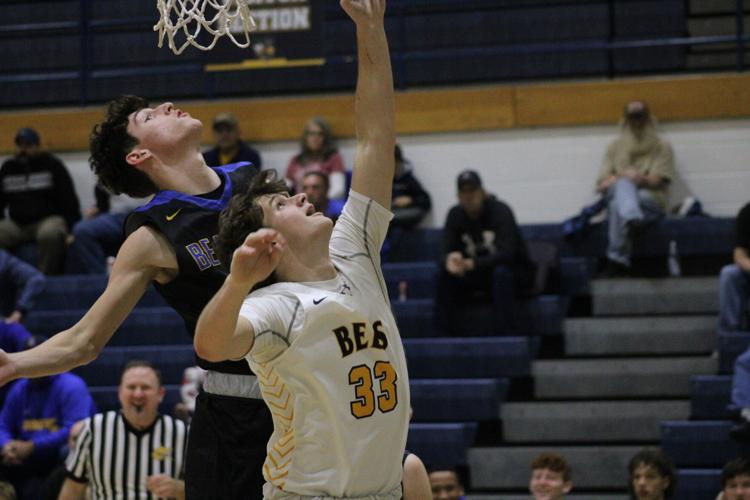 Bees sting Bearcats, move to 3-0 | High School Sports | timeswv.com