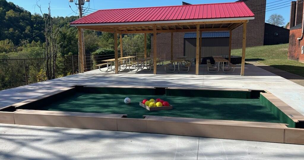 Monongah Middle unveils outdoor enrichment space for students | Local ...