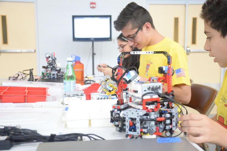 Student engineers collide in world competition in Fairmont | News ...