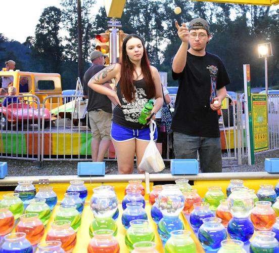 Demolition derby highlights Friday at the fair: PHOTOS | News | timeswv.com
