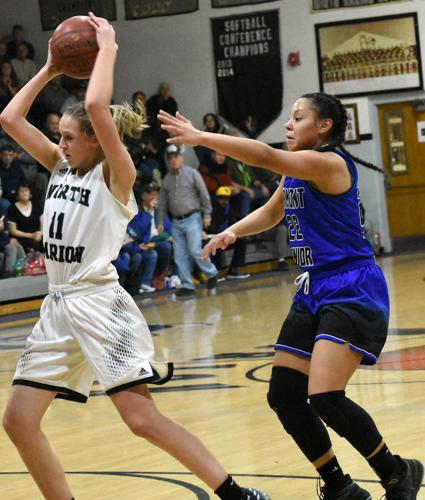 Parrish’s big 3 helps Huskies hold off Polar Bears in another thriller ...