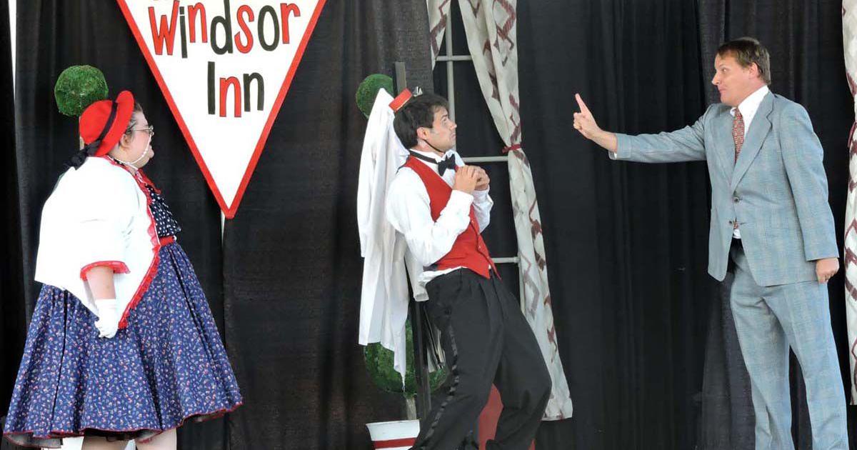 The Rustic Mechanicals bring Shakespeare to Fairmont: PHOTOS | News ...