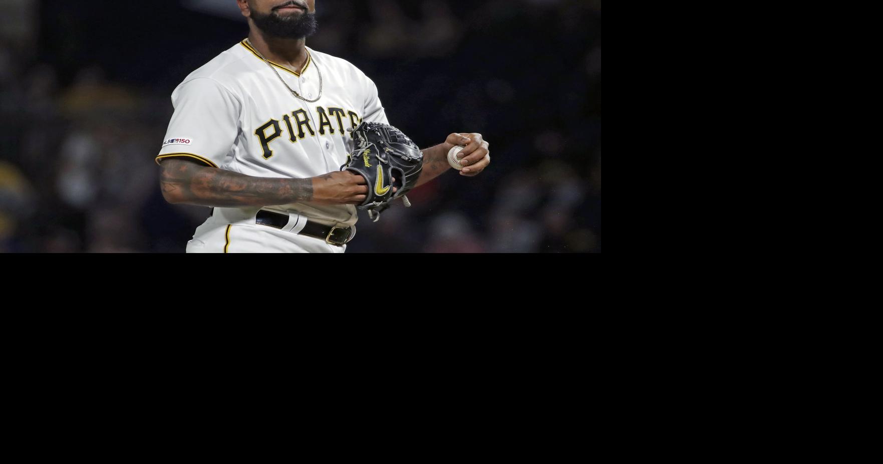 Pirates hold on to closer Vasquez as deadline passes | Sports | timeswv.com