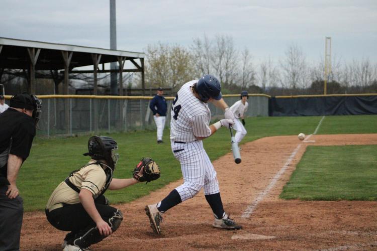 East Fairmont responds to early deficit by mercy ruling Lincoln 14-4 ...