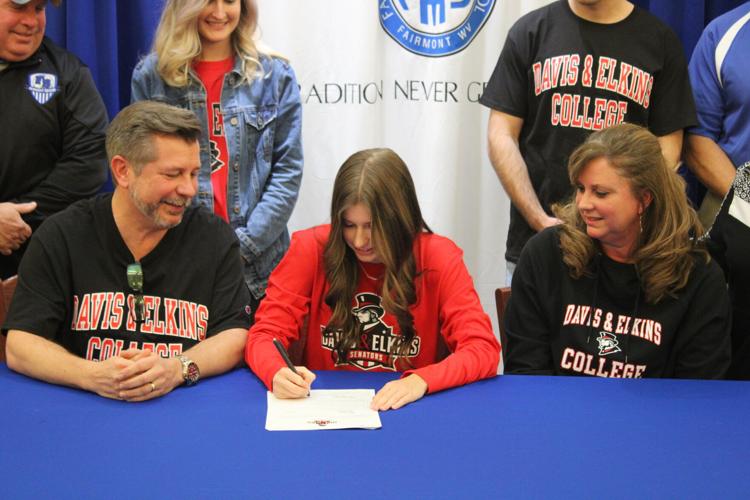 Fairmont Senior's Travelstead signs to play at Davis & Elkins | Sports ...