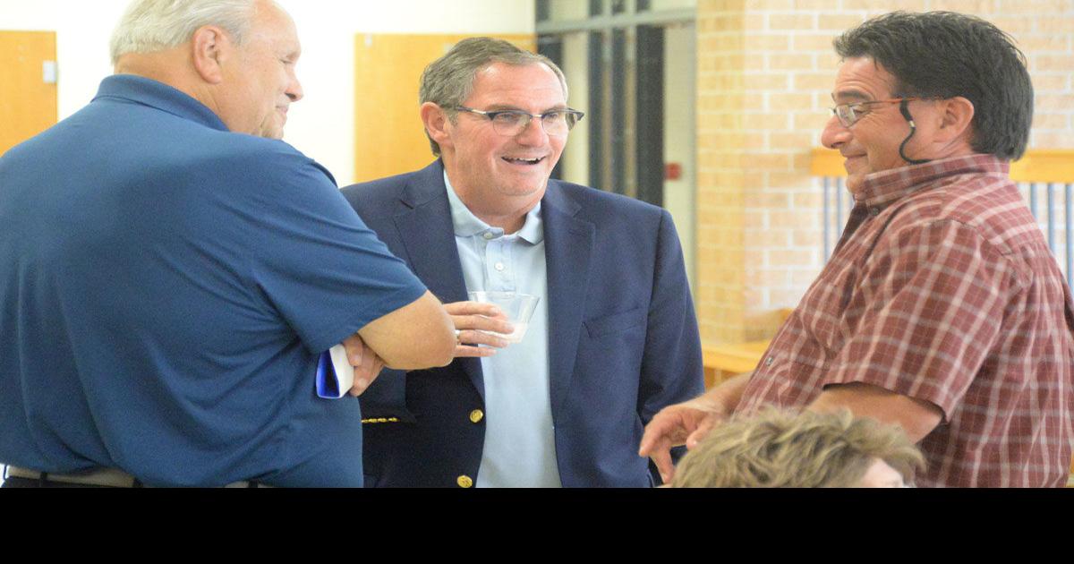 David Nuzum gets last goodbye at EFHS retirement party | News | timeswv.com