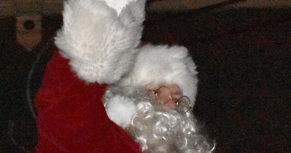 Annual Fairmont Christmas Parade breaks new record for participants ...