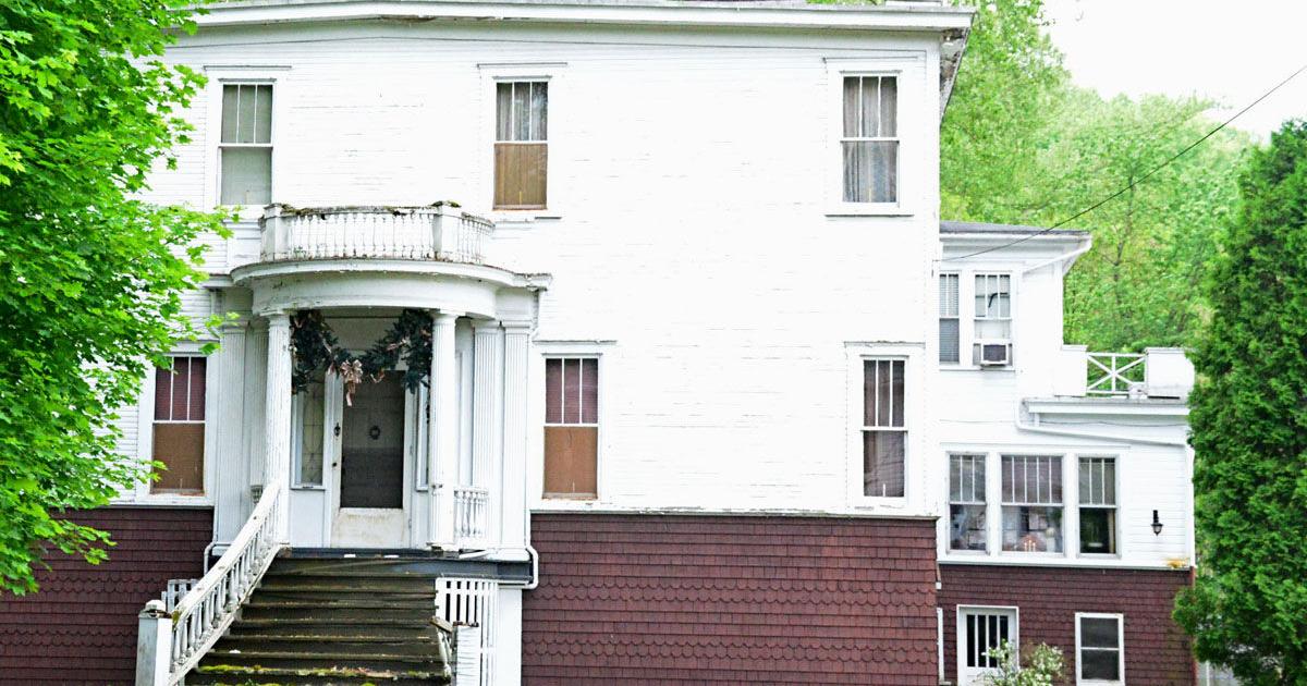 Abandoned properties pose problems for many | News | timeswv.com