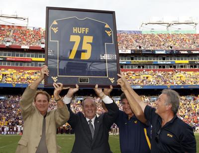 Former WVU football player, Sen. Joe Manchin tackles NIL issue via ...