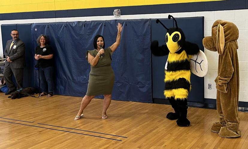 East Fairmont students go above and beyond for Marion County Humane ...