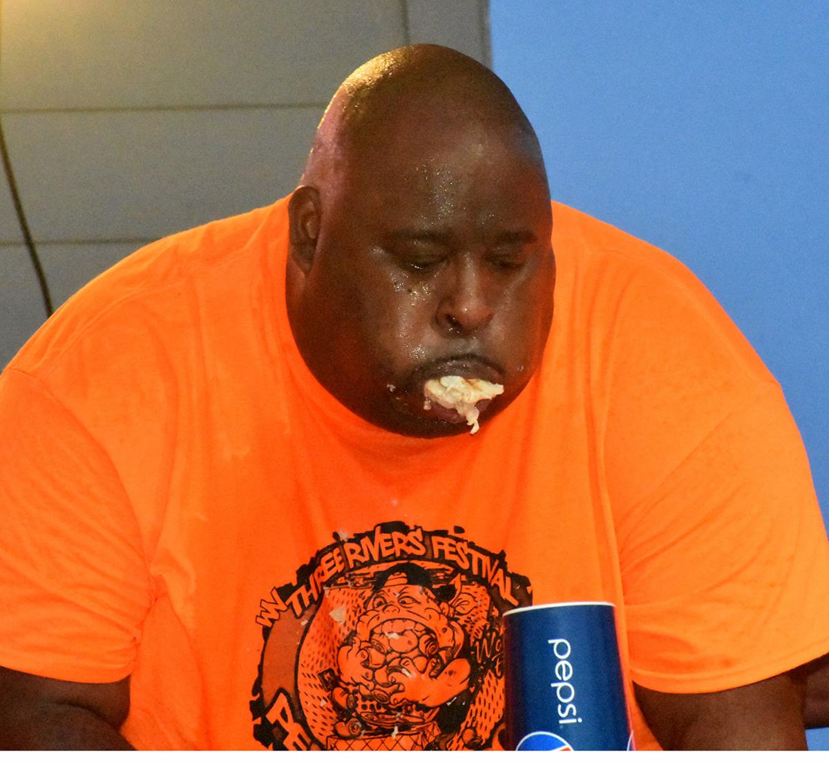 Joey ‘Jaws’ Chestnut prevails at pepperoni roll eating competition ...