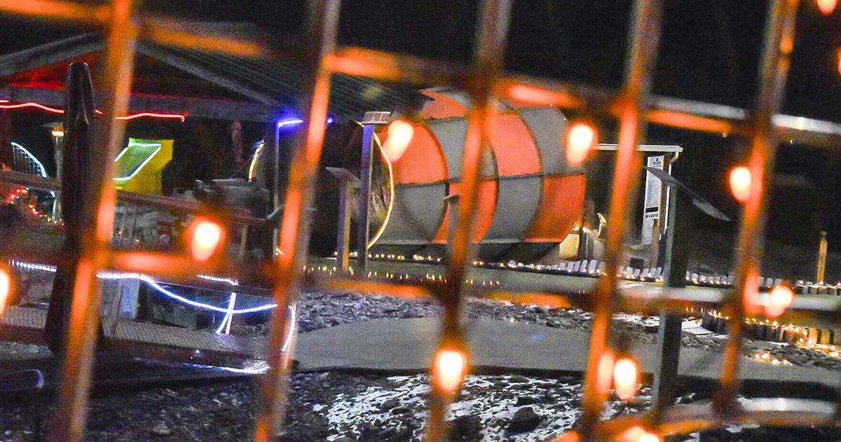 Fairmont's Coal Country Miniature Golf creates a little holiday cheer ...