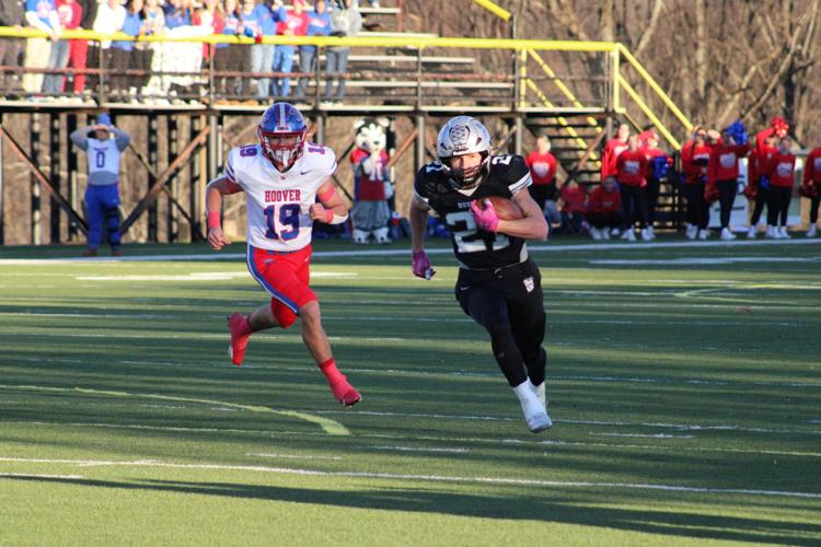 North Marion top dog again over Herbert Hoover to advance to semifinals ...