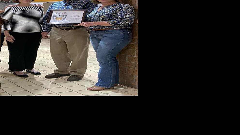 First EFHS Foundation dinner raises $20,000 | Local News | timeswv.com