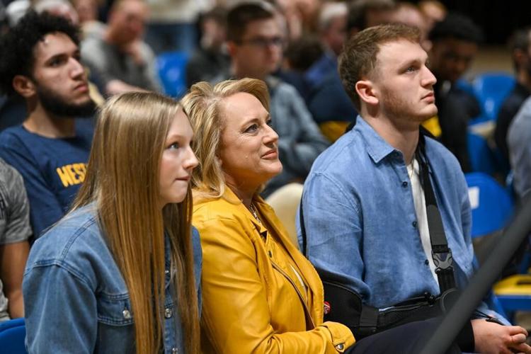 COLUMN: DeVries has strong reputation as a family man | WVU Mountaineers | timeswv.com