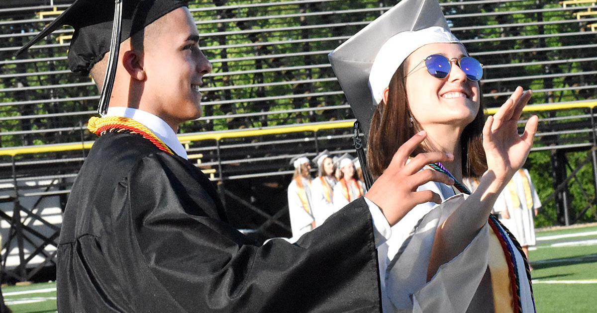 NMHS Class of 2018 exemplifies what it means to be a Husky: PHOTOS ...