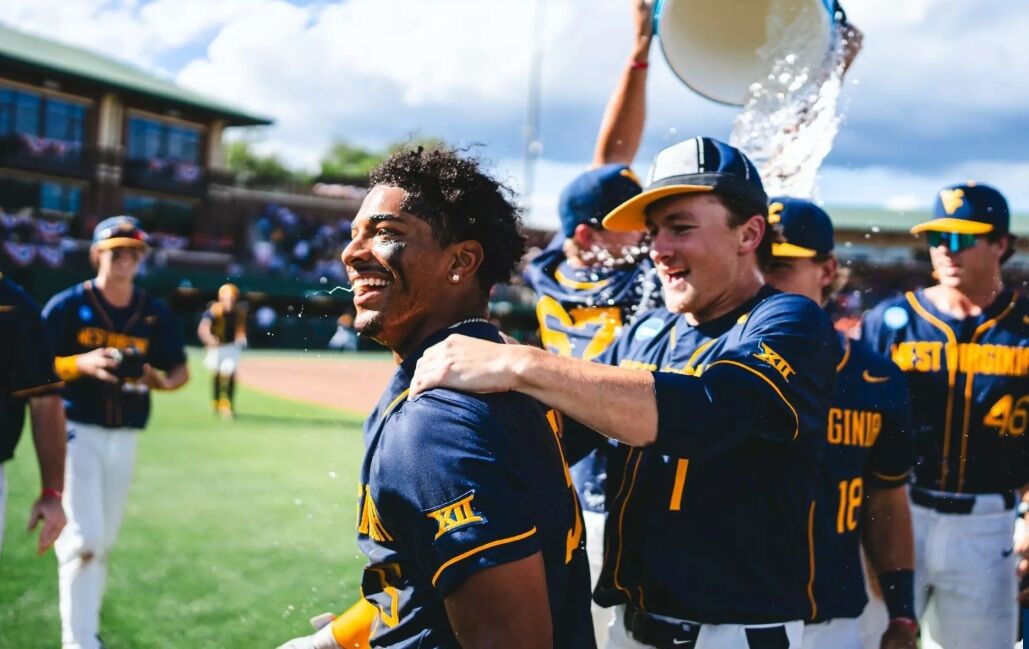 Mountaineers get 4-3 walk-off win over Kentucky in Clemson Regional ...