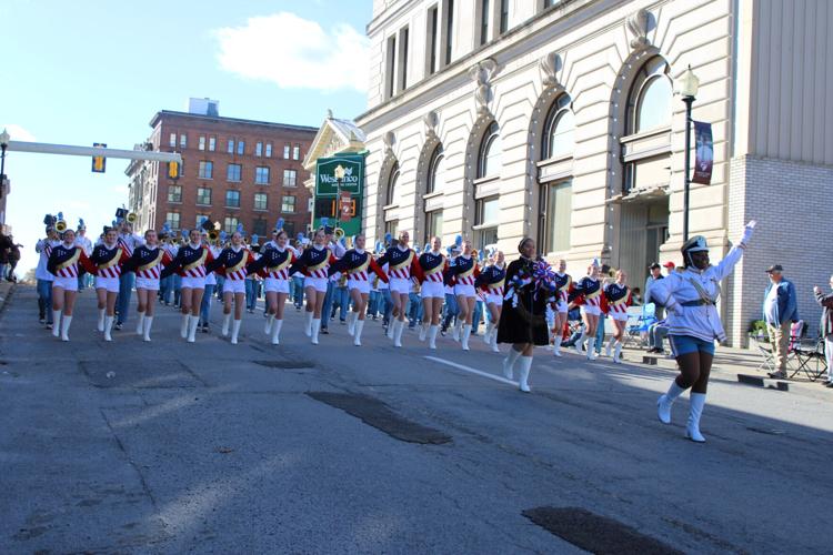 Hundreds honor military heroes in annual Fairmont Veterans Day Parade ...