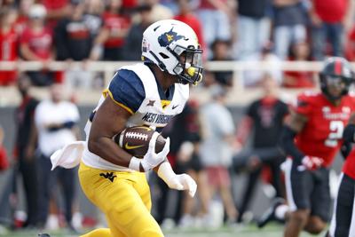 COLUMN: CJ Donaldon's explosive rise to running back is simply dynamite ...
