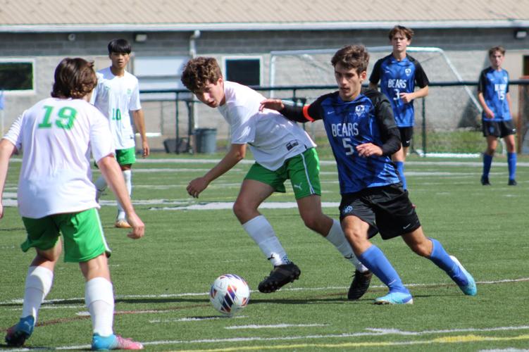 Fairmont Senior girls fall, boys defeat Charleston Catholic soccer ...