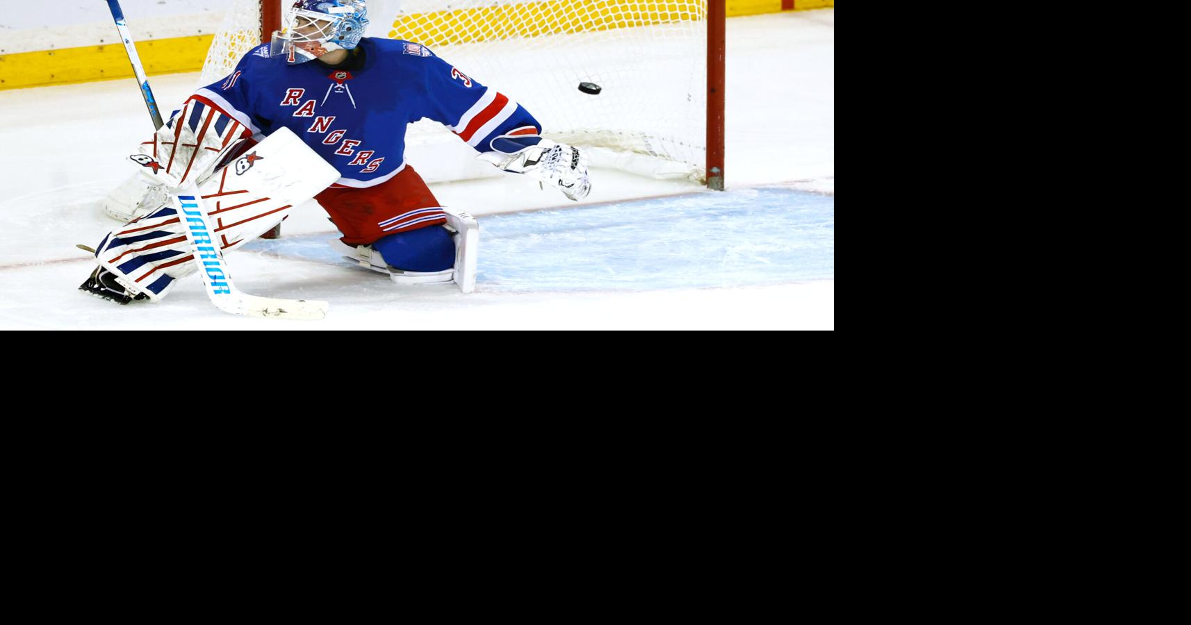 Rangers goaltender Igor Shesterkin leaves game against the Mammoth ...