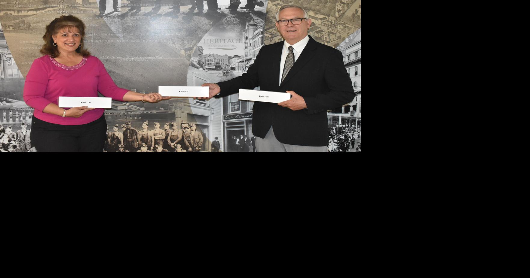 Banker donates prizes to Project Graduation in honor of family | Local ...