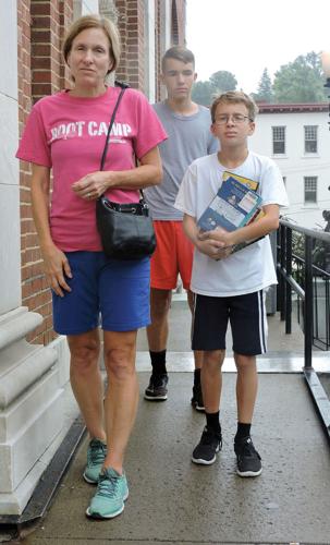 Library card grants access to more than just reading materials: PHOTOS ...