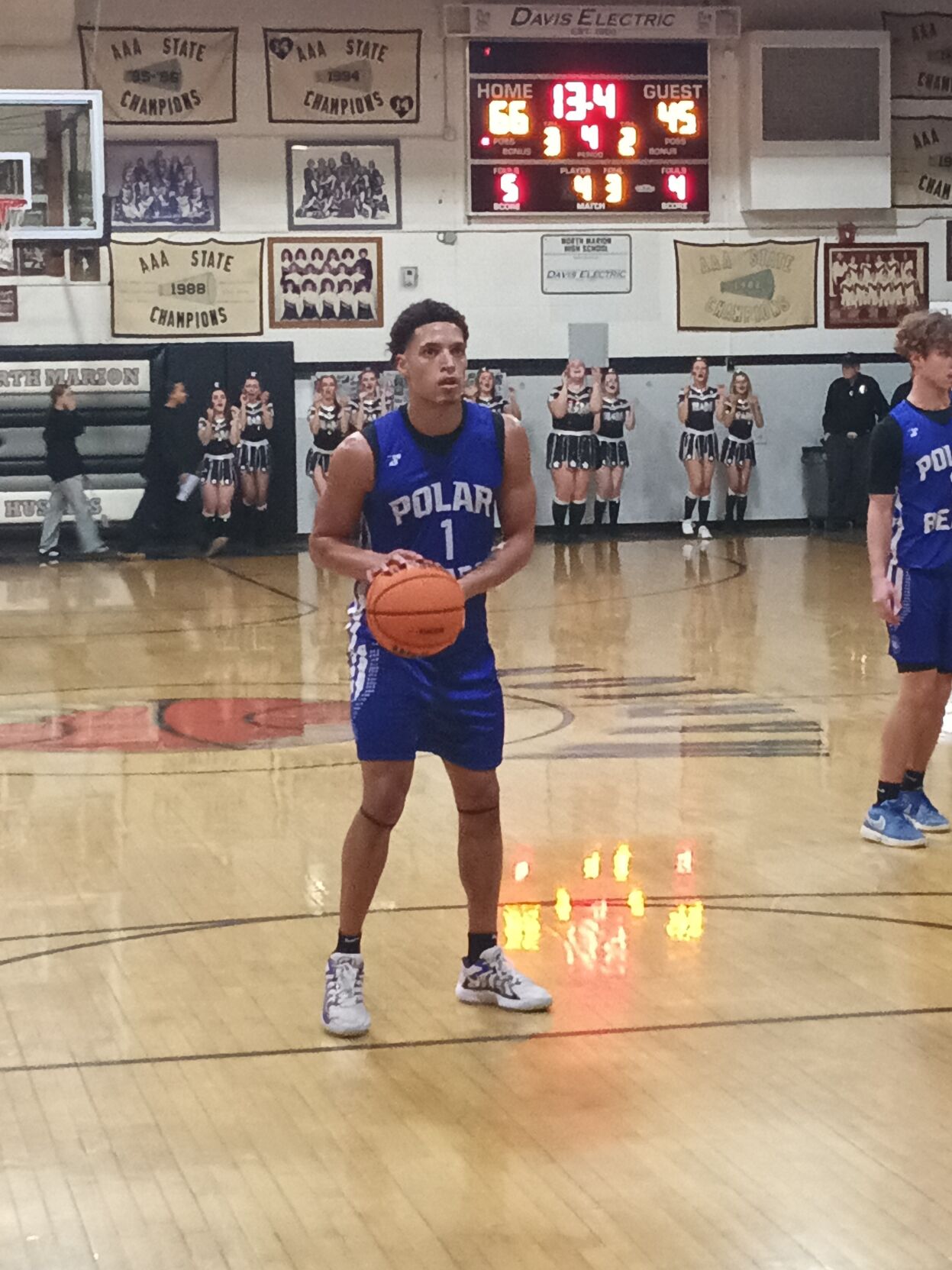 Fairmont Senior boys basketball struggles at mid-season | High School ...