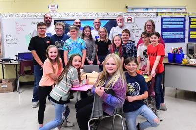 R.B. Walter Elementary School gives back this Thanksgiving | The ...