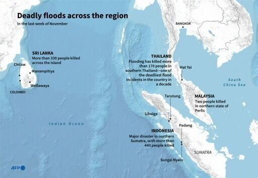 Asia floods death toll tops 1,160 as troops aid survivors | News ...