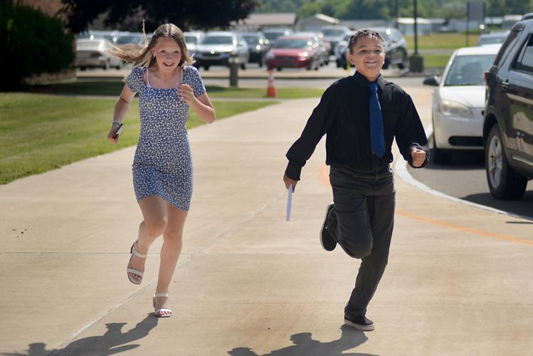 Clark Wood Elementary celebrates graduating class | Local ...