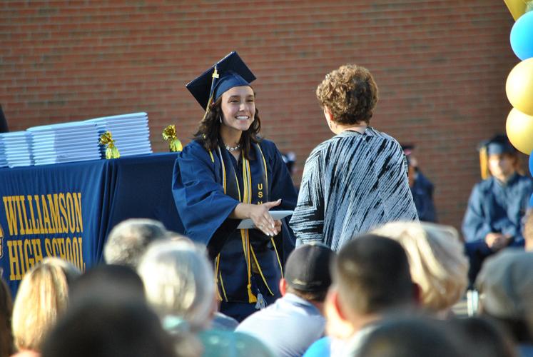 Williamson celebrates graduation | Community | tiogapublishing.com