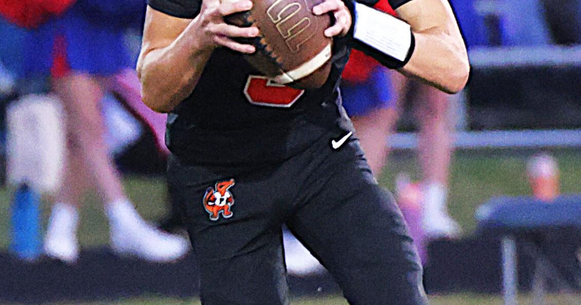 Gators remain undefeated, win 32-26 | Potter Leader-Enterprise ...